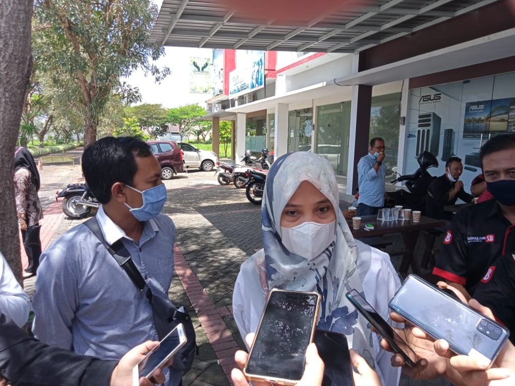 Ipuk Fiestiandani : Menutup Tumpang Pitu Itu Panjang Bahkan Bisa ...